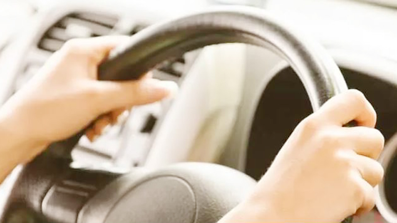 Why Does My Steering Wheel Feel Light When Turning?